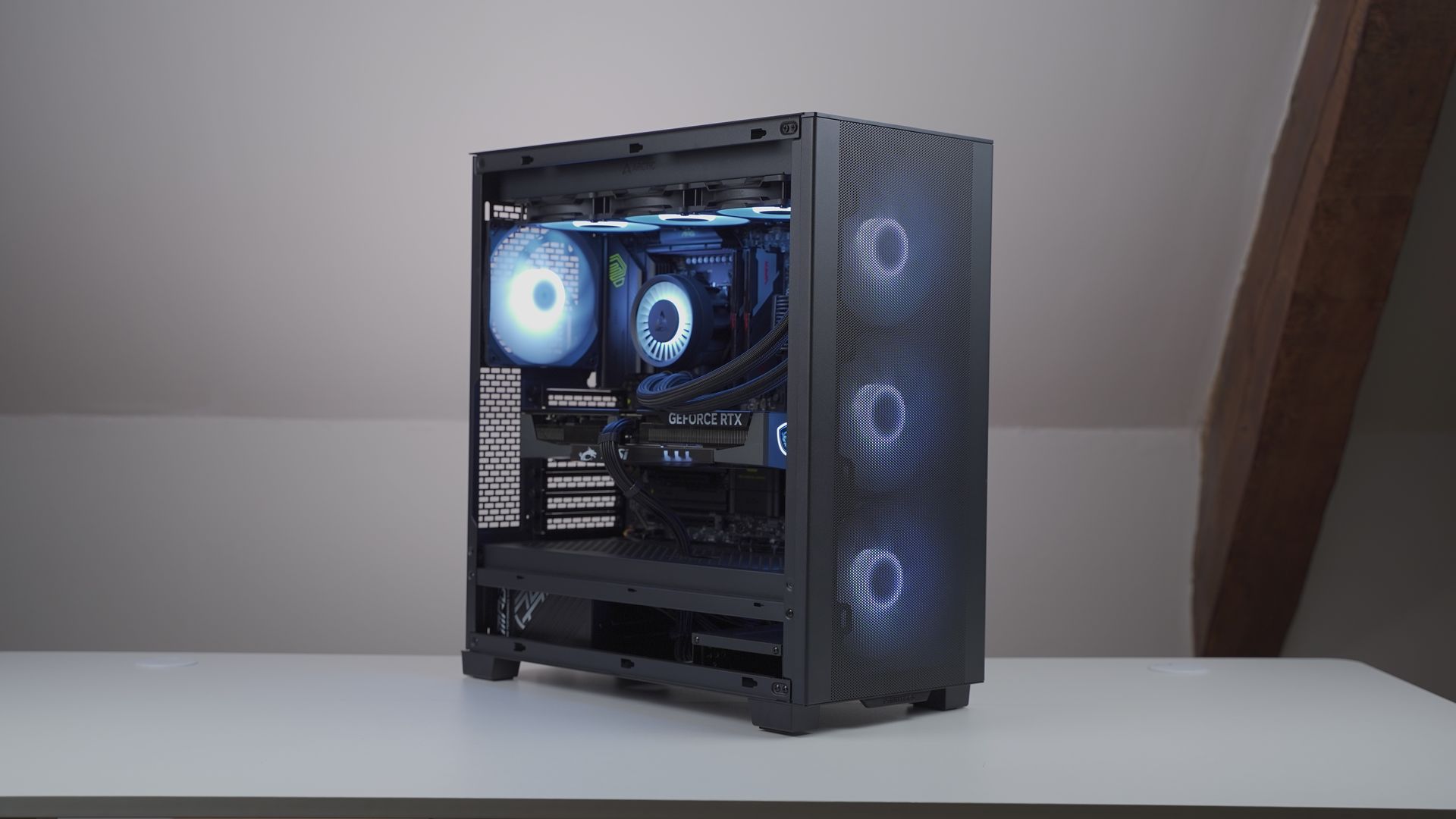 Montage PC Custom, Ordinateur Sur-Mesure en Normandie | HardwareFRA